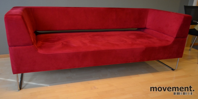 Solgt!LK Hjelle Hal, 2 seter sofa i rødmikrofiber, design: Norway Says ... Solgt!LK Hjelle Hal, 2 seter sofa i rødmikrofiber, design: Norway Says ...
