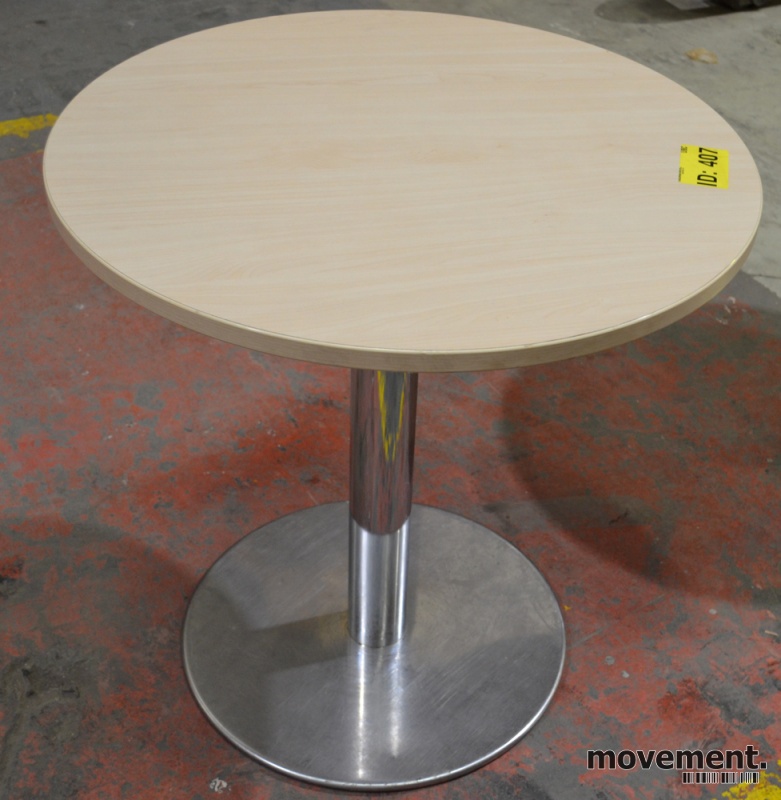 Solgt!Lite, rundt bord i bjerk / krom,Ø=70cm, pent brukt