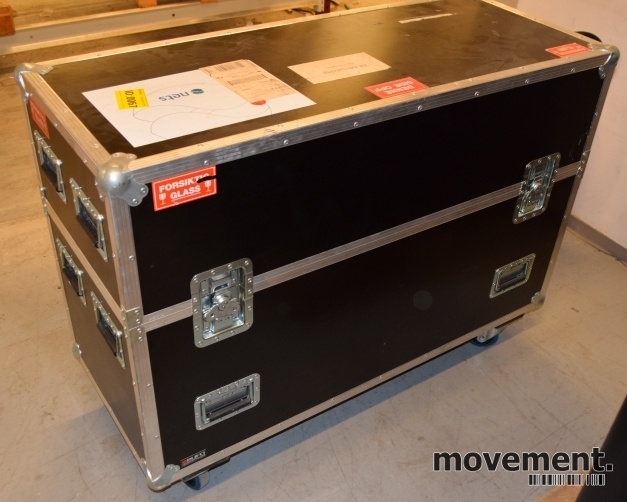 Solgt!Flightcase / transportkasse påhjul, øvre del kan tas av, 124x51x91,5cm, TV medfølger, pent ...