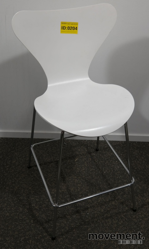 Solgt!Barkrakk / barstol: Arne Jacobsen7er / syverstol, 3107 barstol i ...
