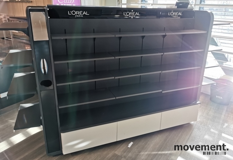 Solgt!Butikkinnredning, Øy / butikkhyllepå hjul 252cm bred gulvseksjon ...