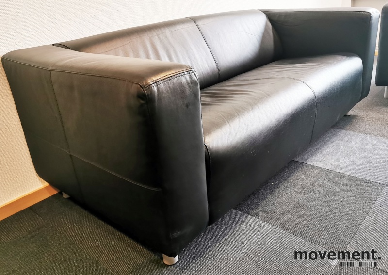 Solgt!IKEA Klippan 2-seter skinnsofa isort, 180cm bredde, pent brukt
