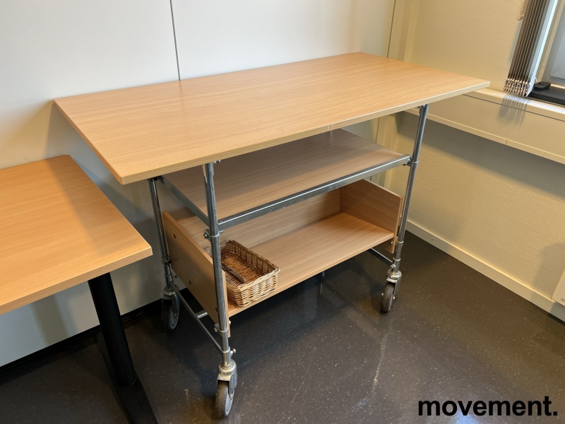 Solgt!Tralle / trillebord / trillevogn ibøk laminat, med 2 hylleplan ...