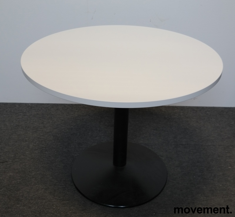 Solgt!Lite, rundt møtebord med hvitbordplate fra Pedrali, Ø=90cm, H ...