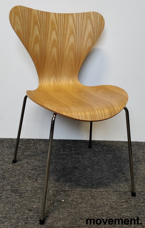 Solgt!Arne Jacobsen 7er-stol /syver-stol, model 3107 i alm, understell ...