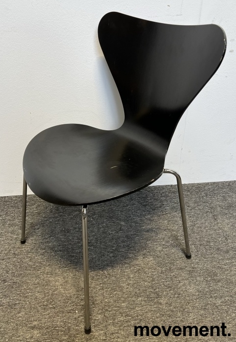 Solgt!Arne Jacobsen 7er-stol /syver-stol, model 3107, i sort ...