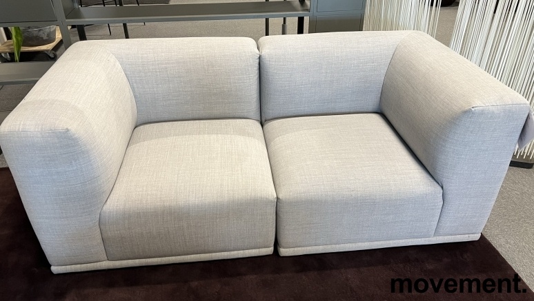 Solgt!Muuto 2.seter, modell Connect,164cm bredde i lyst grått remix ...