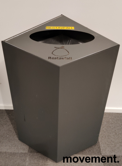 Søppelbøtte / kildesorteringrestavfall på hjul,i grålakkert metall ...