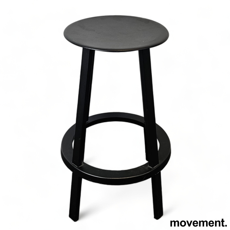 Barkrakk / barstol i sort fra HAY,modell Revolver, sittehøyde 65cm, pent brukt